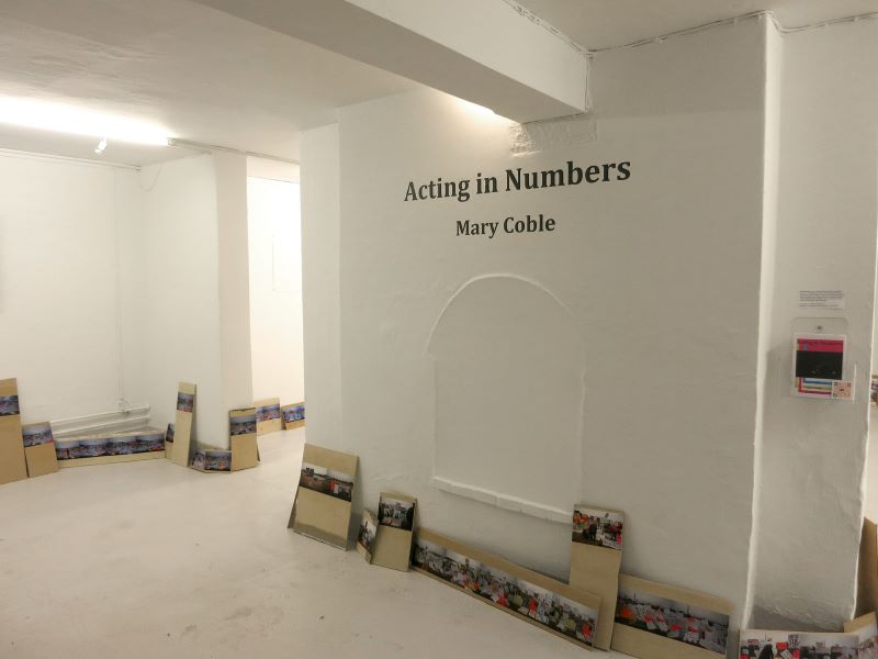 Acting in Numbers af Mary Coble | Galleri Image